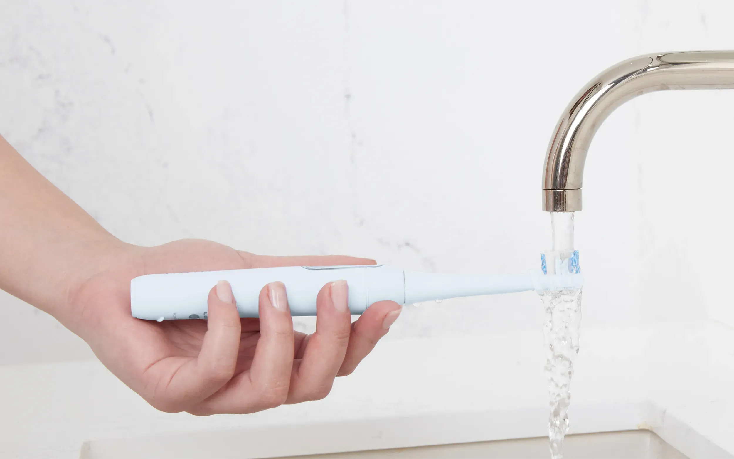 Do You Wet the Toothbrush Before or After Toothpaste? - Colgate